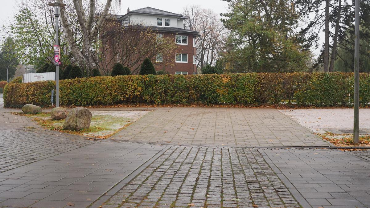 Rosarium in Uetersen: Weiterer Zugang hilft den Besuchern