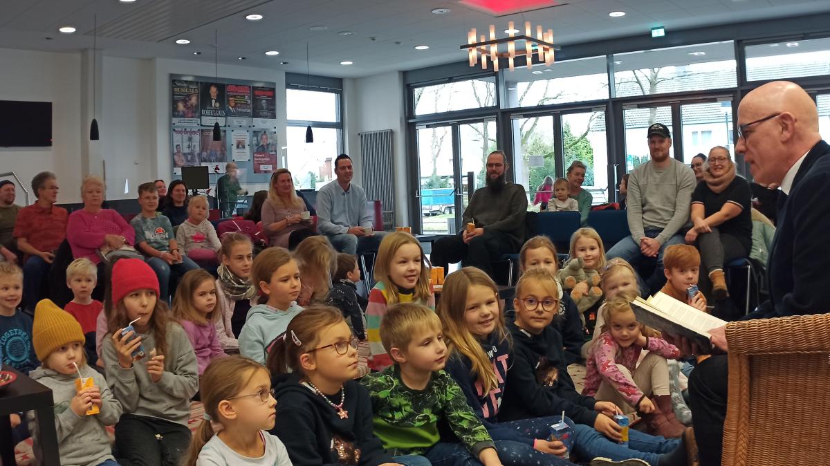Theater-Foyer in Delmenhorst: Märchenhafte Stunden für Kinder
