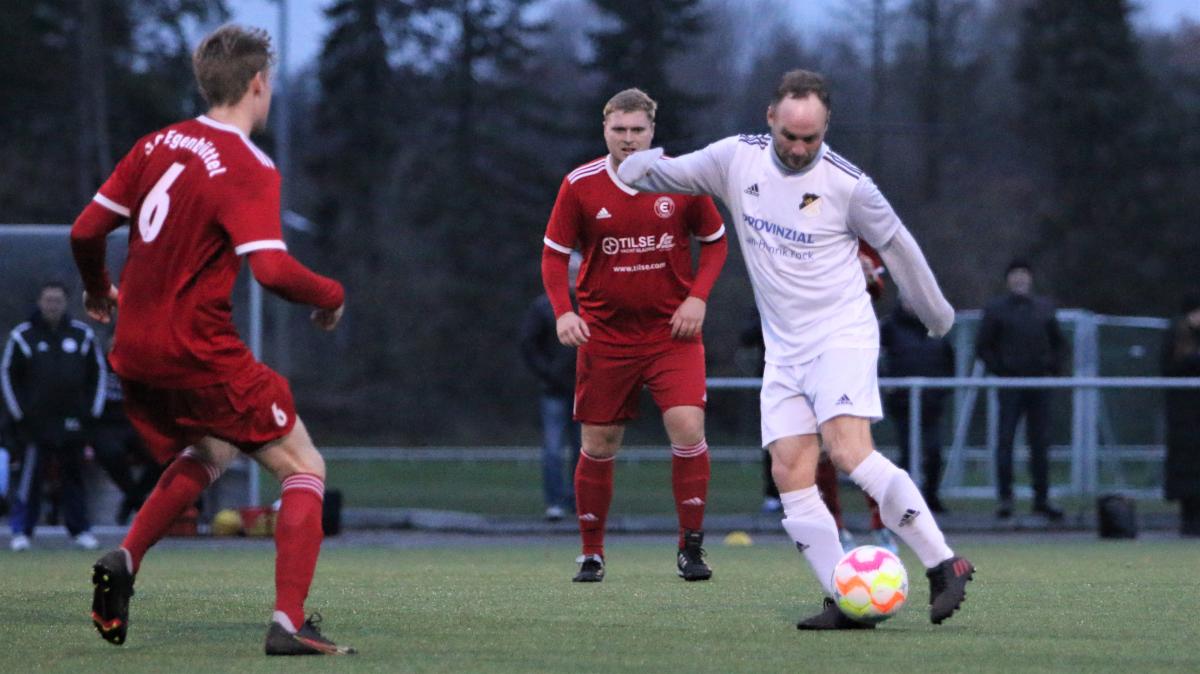 Fußball-Kreisliga: TSV Sparrieshoop siegt beim SC Egenbüttel III