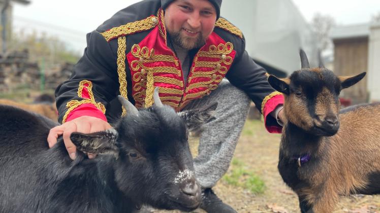 Weihnachtszirkus in Itzehoe: André Traber kommt mit Circus Selina