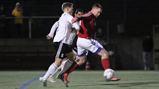 Fußball-Landesliga: SV Halstenbek-Rellingen gewinnt in Harburg