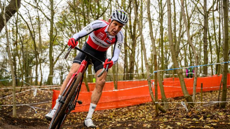 Das Ehepaar Cindy und Jens Schwedler holt WM-Titel in England