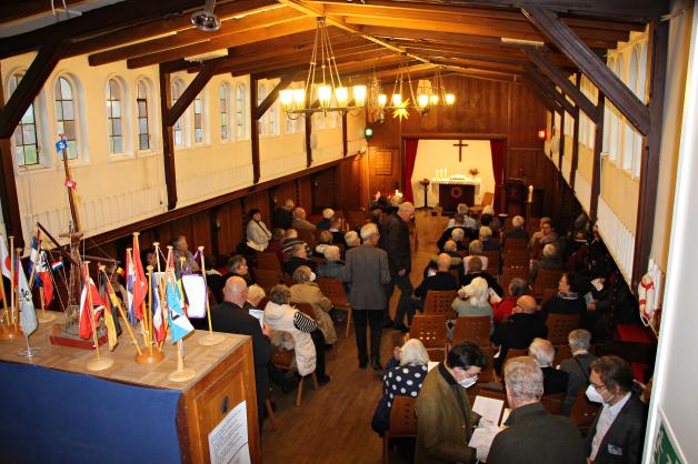 Hamburger Flussschifferkirche wird 70 und feiert Festgottesdient