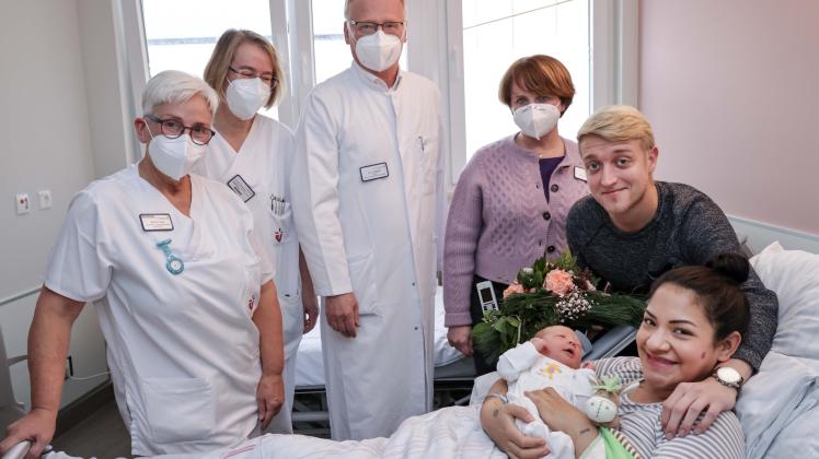 2000. Geburt 2022 im Marienhospital in Osnabrück