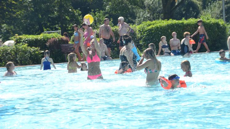 Saisonstart: Diese Freibäder im Kreis Pinneberg öffnen bald