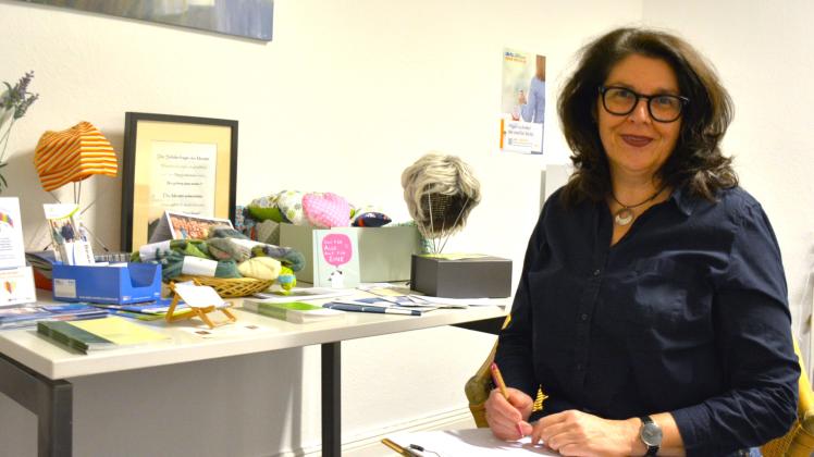 Bei Krebs: Heike Imbeck hilft in Neumünster als Onkolotsin