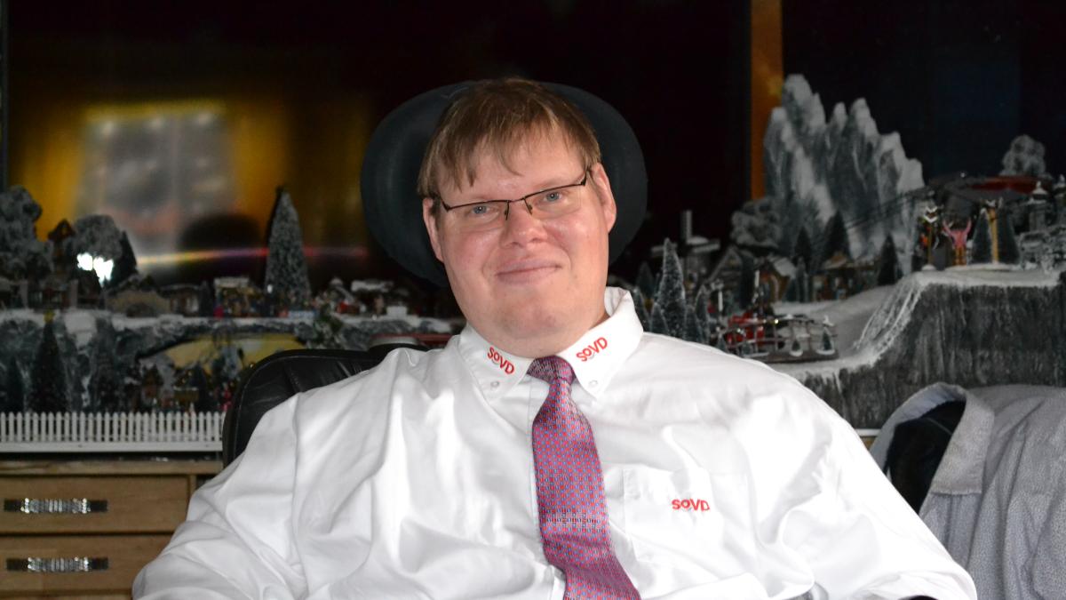 Sebastian Freese hilft im Ehrenamt trotz eigener Behinderung