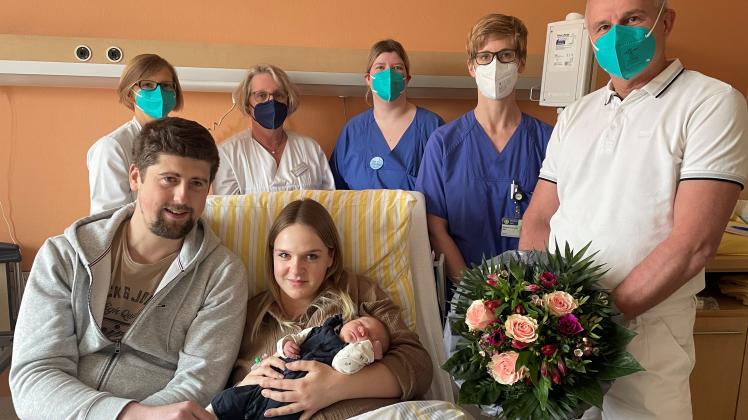Lia Schulte: Neujahrsbaby im Klinikum Leer ist eine Papenburgerin