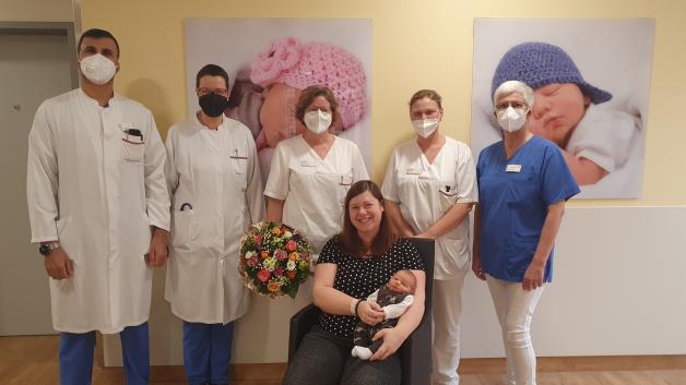 Erstes Baby 2023 im „Boni“ in Lingen lässt sich Zeit