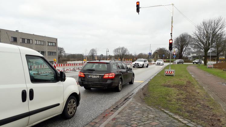 Bauarbeiten auf B203 in Büdelsdorf bis Ende Januar