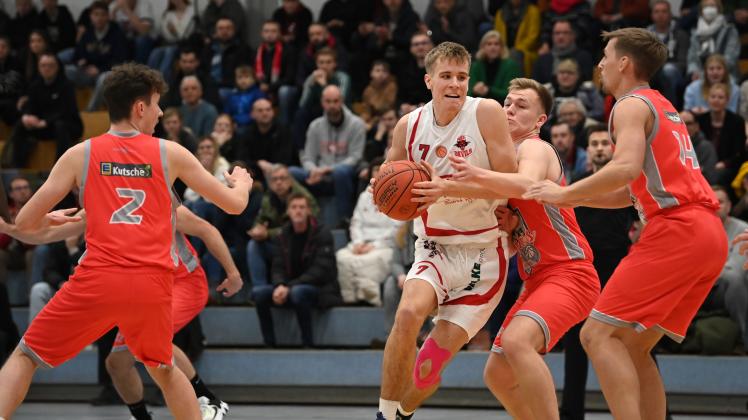 Basketballer des TuS Bramsche siegen auch bei Fortuna Logabirum