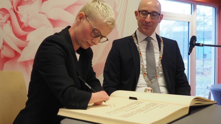 Neujahrsempfang in Uetersen: Würdigung für Stefanie Grebe