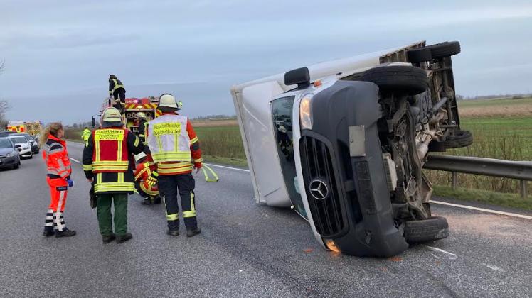 Vollsperrung: Unfall auf der B5 in Höhe Witzwort am Dienstag
