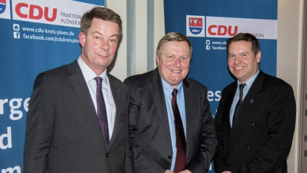 CDU Plön: Tim Brockmann und Peter Sönnichsen haben unterschrieben