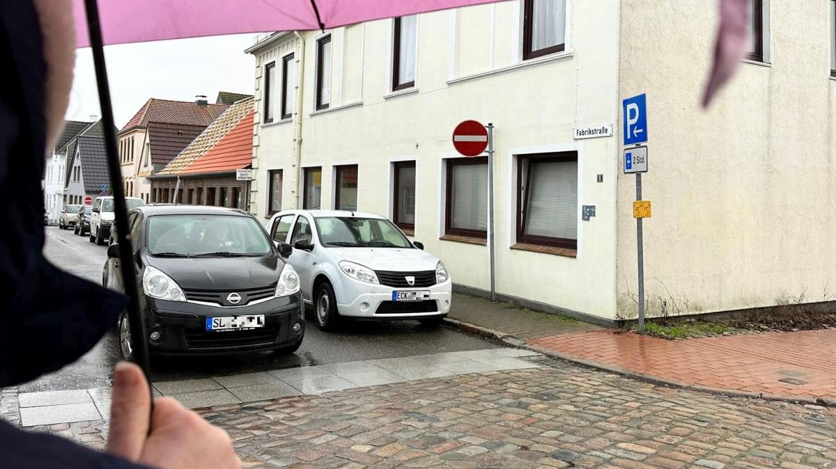 Verkehrsschilder in Kappeln: verblasst, versteckt, zweideutig