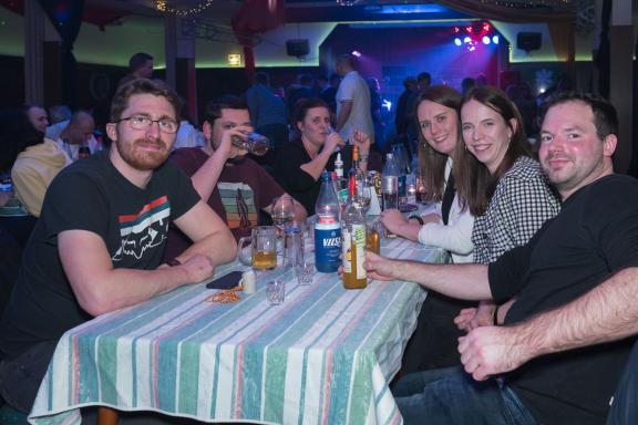 Das sind die Fotos vom Kohlparty-Auftakt bei Menkens
