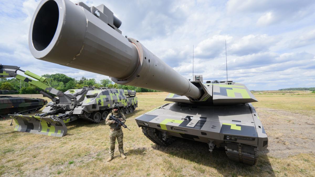 Kann der Panther dem russischen Superpanzer T14 die Stirn bieten?