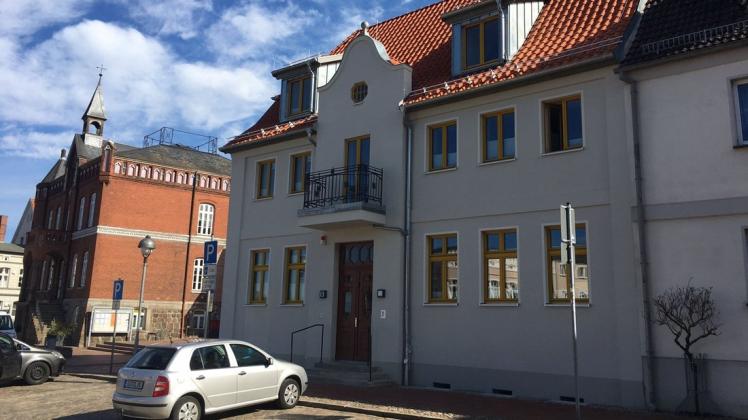 Laage legt Vorräte für den möglichen Ernstfall an | SVZ