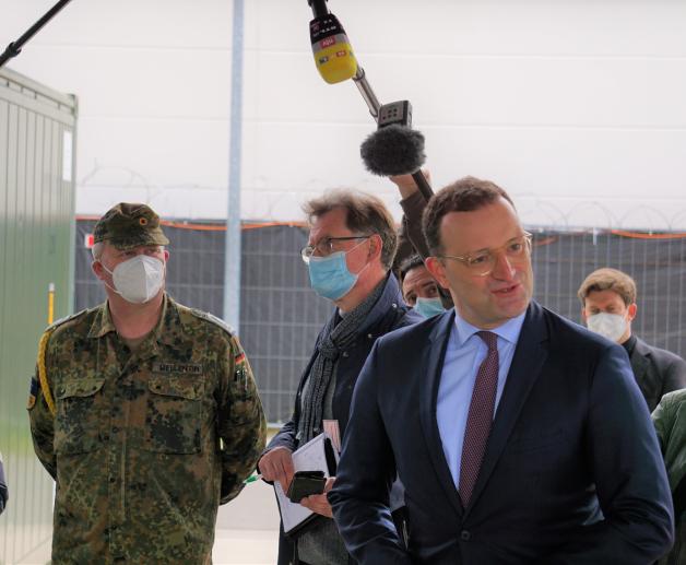 Die Bundeswehr Quakenbrück verabschiedet Spieß Martin Mellentin