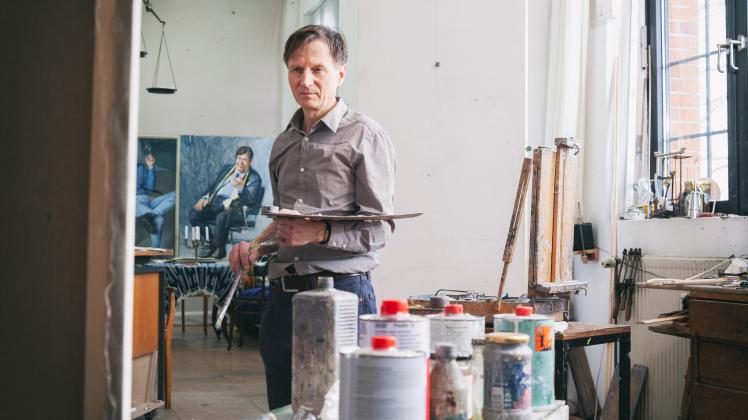 Niebüll: Johannes Duwe stellt Bilder in der Stadtbücherei aus