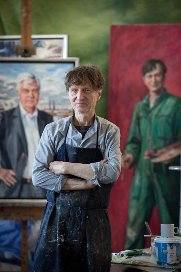 Niebüll: Johannes Duwe stellt Bilder in der Stadtbücherei aus