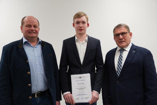 Ganderkeseer Timmermann Bester eines starken Azubi-Jahrgangs | DKO