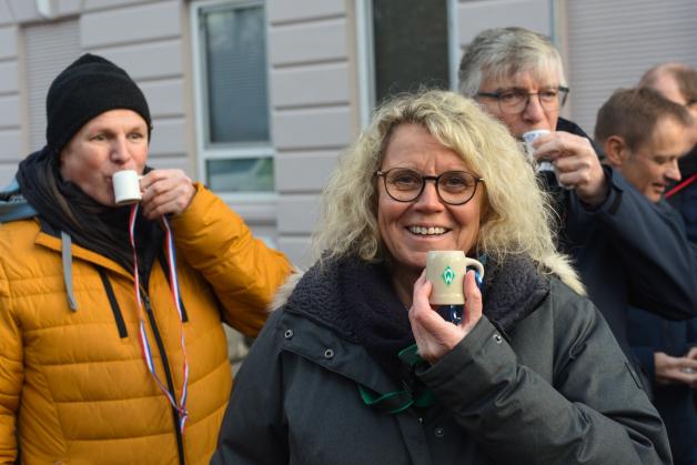 Bald Tradition? Erste Kohl- und Pinkel-Tour zieht durch Elmshorn