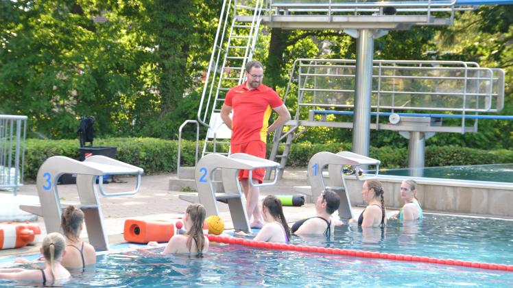 Quickborn: Personalsituation im Freibad verschärft sich weiter