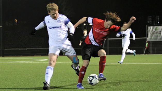 Fußball-Bezirksliga: SV Lieth punktet bei Blau-Weiß 96 Schenefeld | SHZ