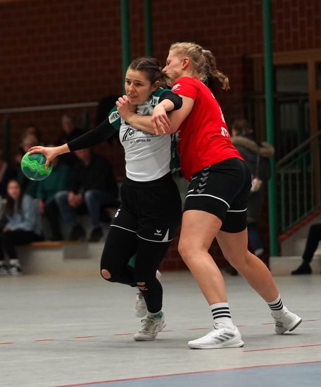 TV Neerstedt gewinnt Oberliga-Derby gegen die HSG Hude/Falkenburg