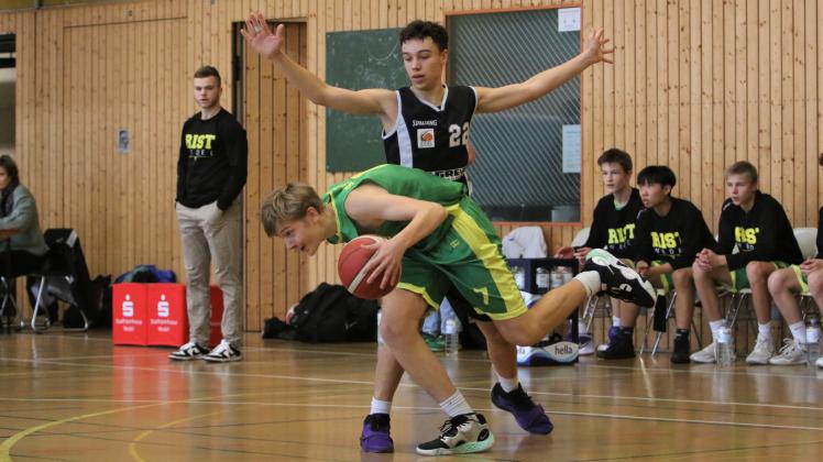 Jugend-Basketball-Bundesliga: SC Rist Wedel im Abstiegskampf