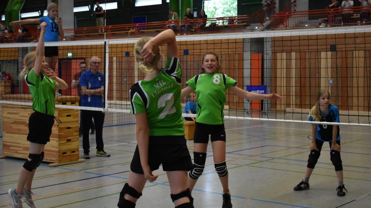 Volleyball: U12 und U20 des VfL Lintorf bei Nordwestmeisterschaft | NOZ Volleyball: U12 und U20 des VfL Lintorf bei Nordwestmeisterschaft | NOZ