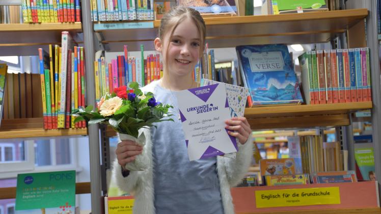 Larissa Sabina Staß gewinnt Vorlesewettbewerb in Neumünster