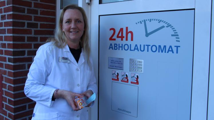 AVIE Apotheke in Papenburg führt Automaten für Medikamente ein