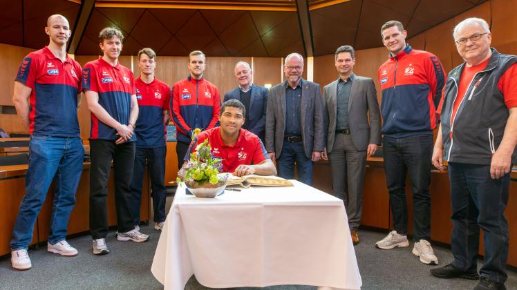 Handball-Weltmeister: Nach der Goldmedaille das Goldene Buch