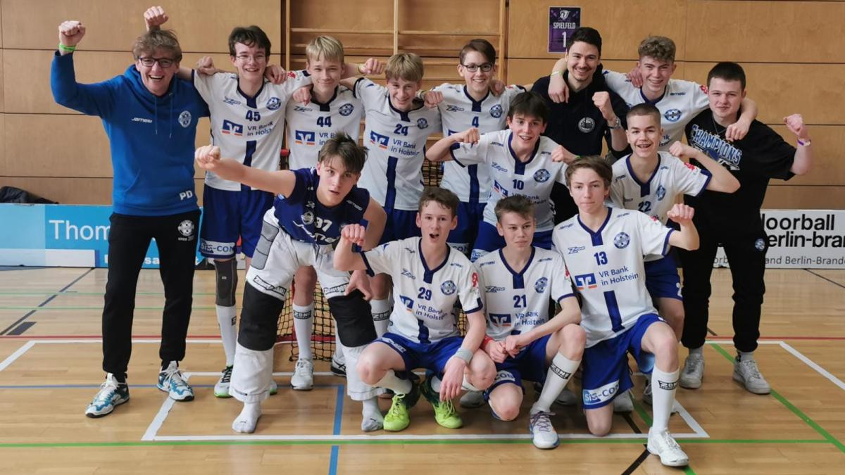 Floorball: U15 von Blau-Weiß 96 Schenefeld gewinnt Talentepokal | SHZ