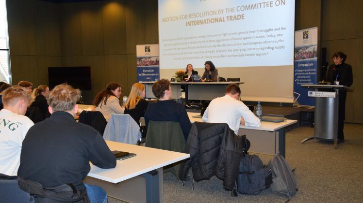 Eutin: Schüler debattieren und fordern ein geeintes Europa