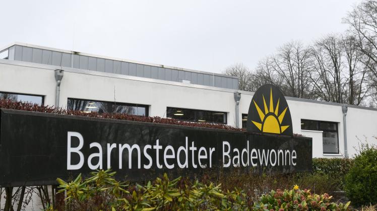 Warum die DLRG im Barmstedt Hallenbad bei der Aufsicht hilft