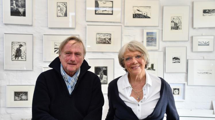 zeigen Gedichte und Bilder