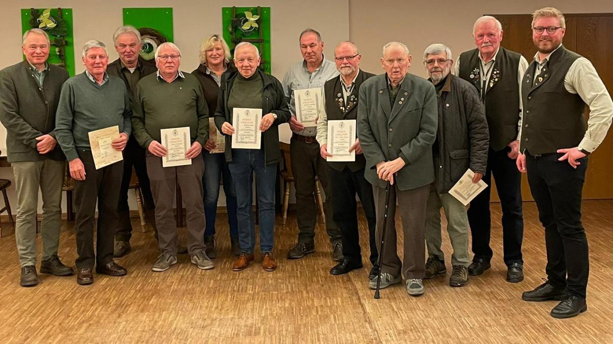 Hegering Voltlage-Merzen zeichnet langjährige Mitglieder aus