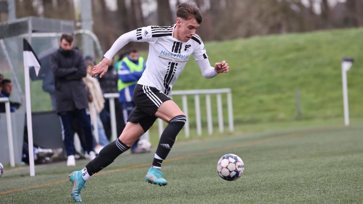 Fußball: VfR Horst unterliegt in Tangstedt