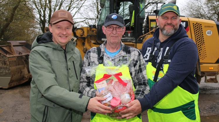 Überraschung zum 30. Jahrestag im Kieswerk Kreuzfeld