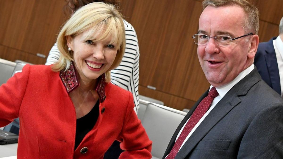 So schwärmt Doris Schröder-Köpf von Ex-Partner Pistorius