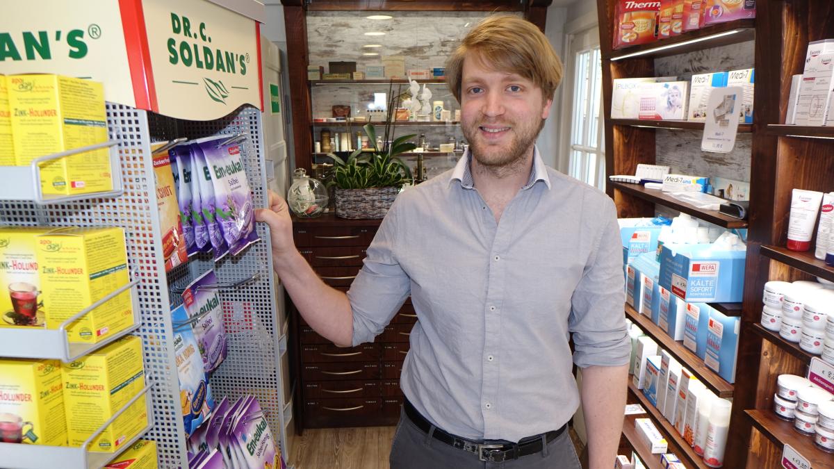 Felix Schneider übernimmt die Raphael-Apotheke in Westerhorn