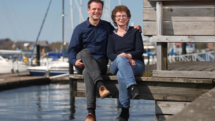 Kommunalwahl 2023 in SH: Flensburgs „Büsos“ für mehr Transparenz