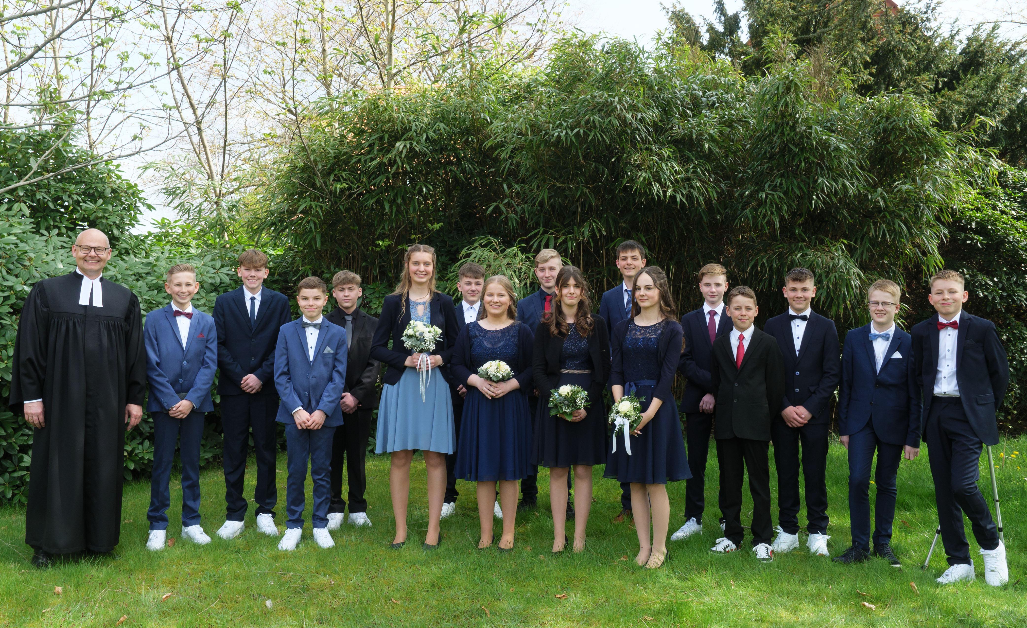 Fotos von den Konfirmanden in Delmenhorst, Ganderkesee und Stuhr