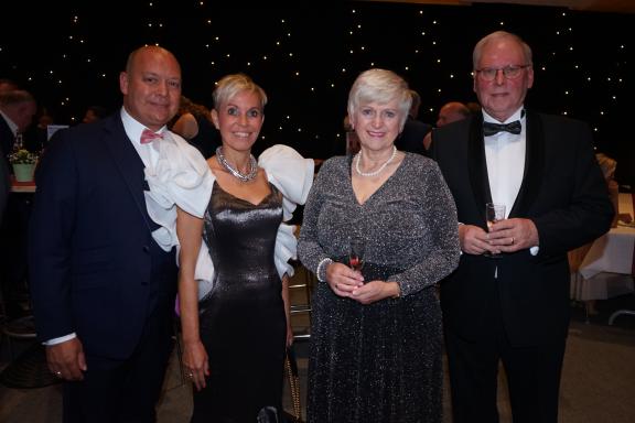 Das sind die schönsten Bilder vom Ball des Sports in den Holstenhallen