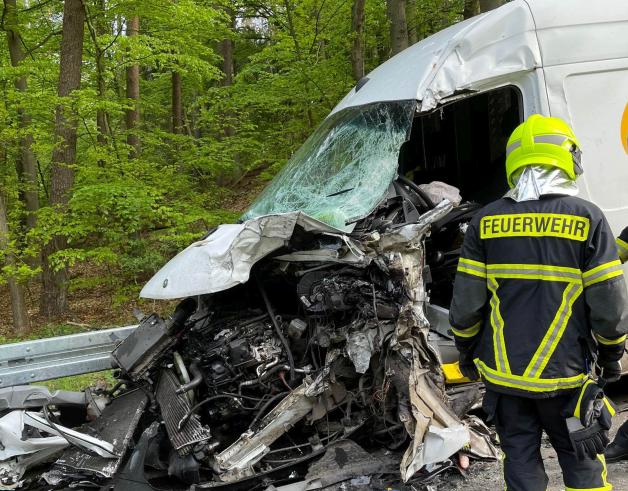 Schwerer Unfall auf der B5 zwischen Lauenburg und Boizenburg
