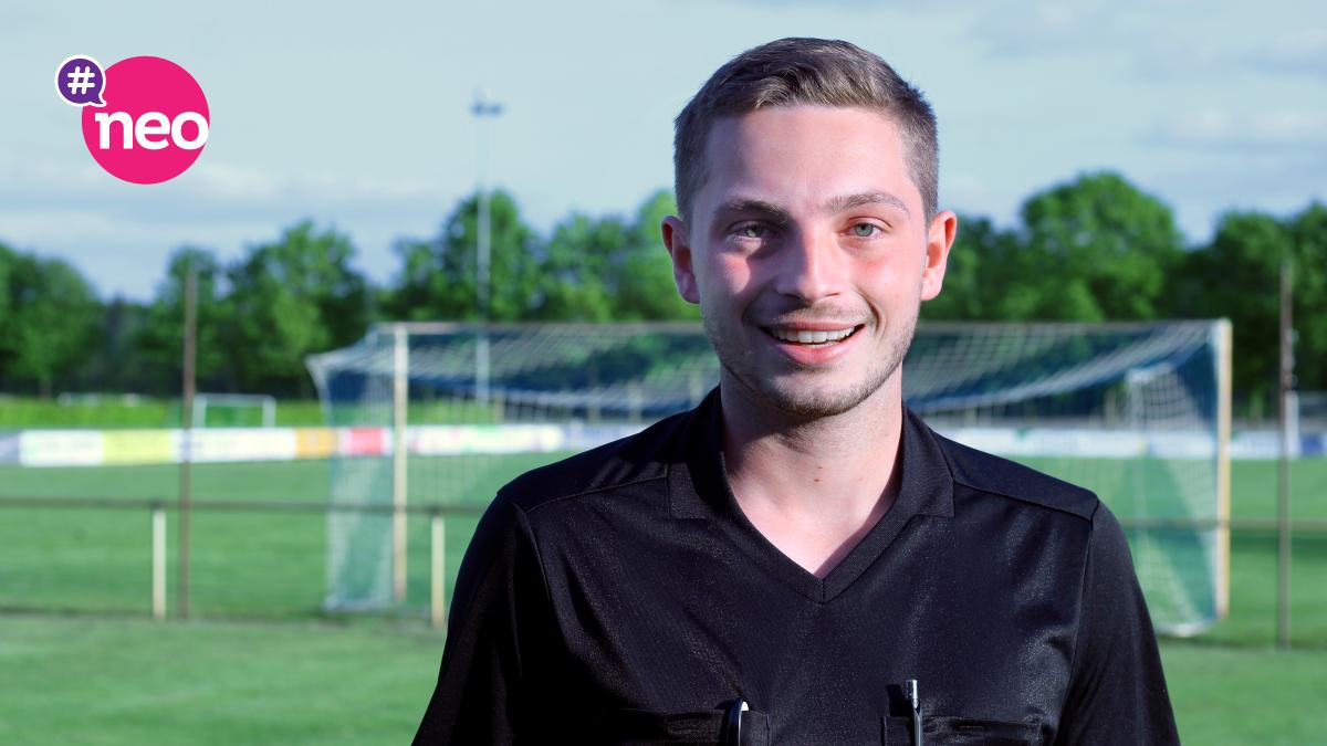 Das erlebt Jannes Steinkamp als Schiedsrichter im Fußball