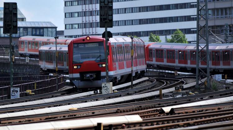 Neues Liniennetz der S-Bahn HH: Auswirkungen auf Kreis Pinneberg?